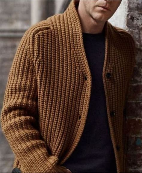 Pin by Юлия on мужской свитер | Knitwear men, Men sweater, Mens cardigan