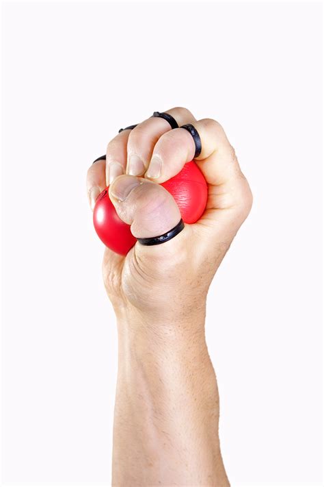 Piłeczka terapeutyczna z dociągami do rehabilitacji RĘKI (handmaster ...