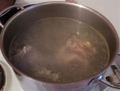 Сколько времени варить свинину на костях для вкусного супа?