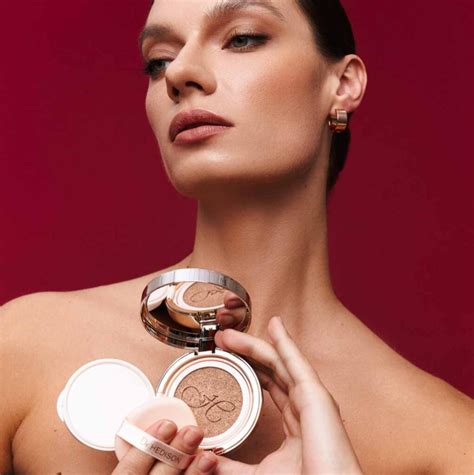 ᐈ Кушон для лица Dr.HEDISON Miracle SPF 50/PA+++