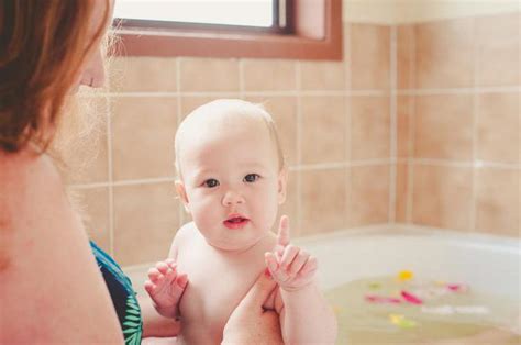 Успокоительные средства для детей: какое успокоительное можно давать ...