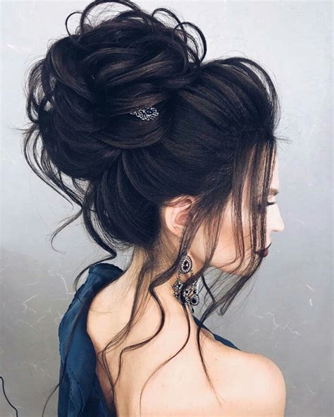 Pin by Елена Веженко on Стрижки и прически | Long hair styles, Wedding ...
