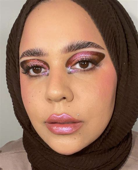 Pin de 德林 en Макияж глаз | Maquillaje con delineador, Diseños de ...