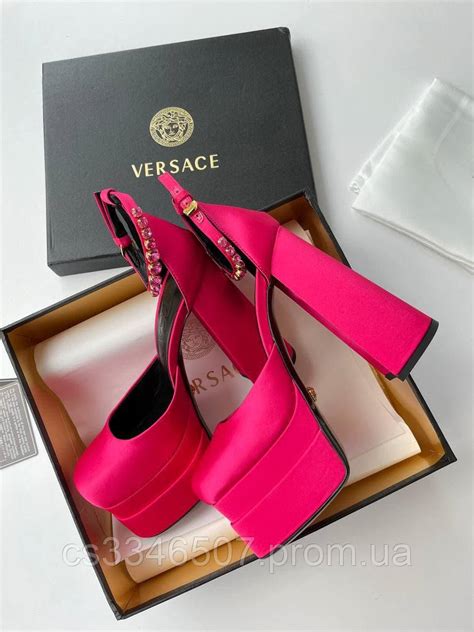 Versace туфли Medusa Aevitas на платформе. Туфли Версаче на каблуке ...