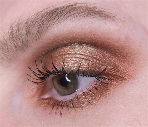 Палетка теней для век Lamel Professional 16 Shades of Burgundy | Отзывы ...