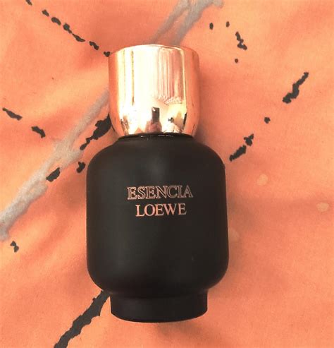 Esencia pour Homme Loewe cologne - a fragrance for men 1988