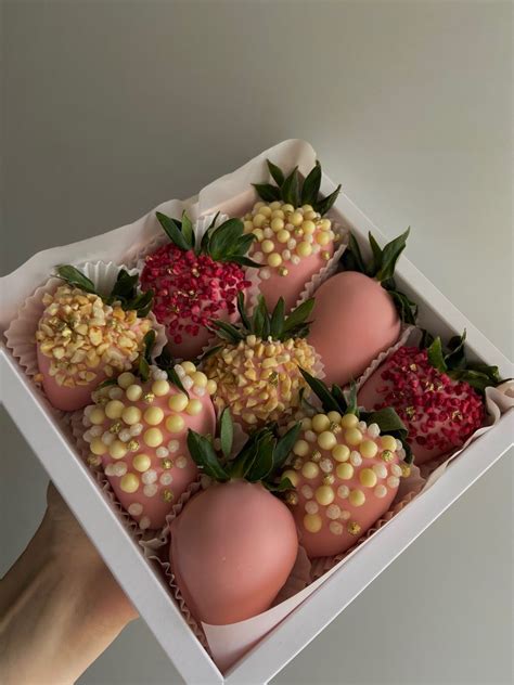 Клубника в шоколаде la chocoberry | Клубника в шоколаде, Полезное ...