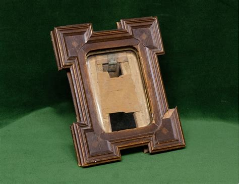 Контора К - Антикварная настольная рамка, артикул РМ-13557