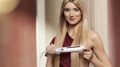 Philips Straightener with SenseIQ BHS830/00 Prestige | HIFI international