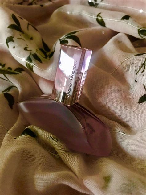 Euphoria Blossom Calvin Klein parfem - parfem za žene 2006