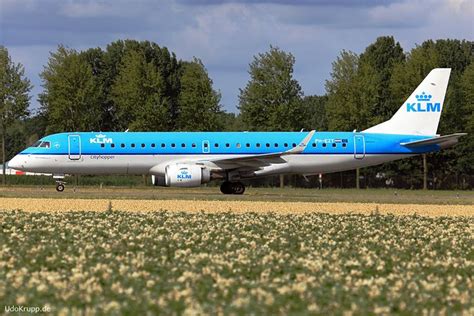 PH-EZT, 15.07.2017 at Amsterdam, AMS, CN 1900519, Embraer ERJ-190STD ...