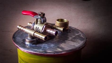 Бачок для ювелирной горелки из кружки. How to make gasoline torch (part ...