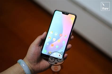 Xiaomi Redmi 6 Pro обзор, характеристики, цена, реальные фото.