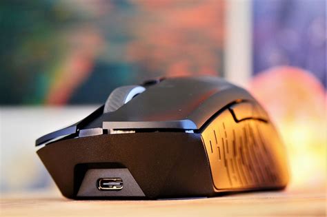 Asus ROG Gladius III Wireless gaming mouse review