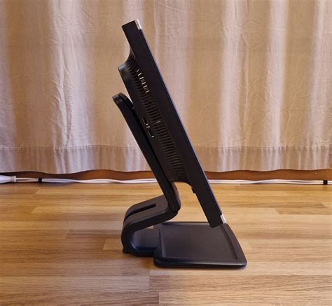 HP LA2405x 24" Monitor | Kaufen auf Ricardo