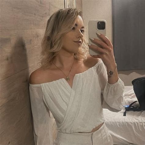 Lexi Ex (@lexi.ex) • Threads, Say more