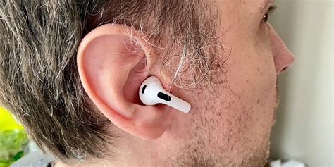 Обзор AirPods 3 — самых доступных наушников Apple с пространственным ...
