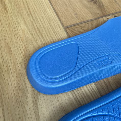 Гайд по стелькам Vans + ComfyCush