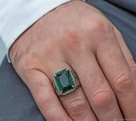 Перстень мужской зелёный циркон, серебро в интернет-магазине на Ярмарке ...