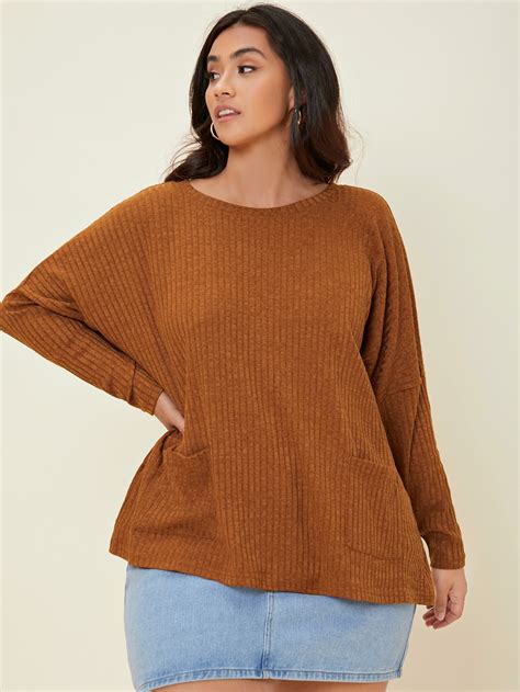 SHEIN BASICS Футболка с двумя карманами размера плюс