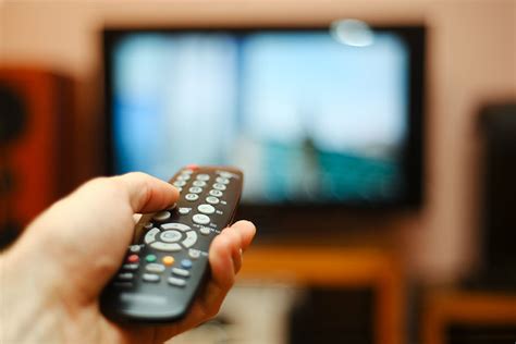 Стало известно, сколько часов россияне ежедневно тратят на просмотр ...