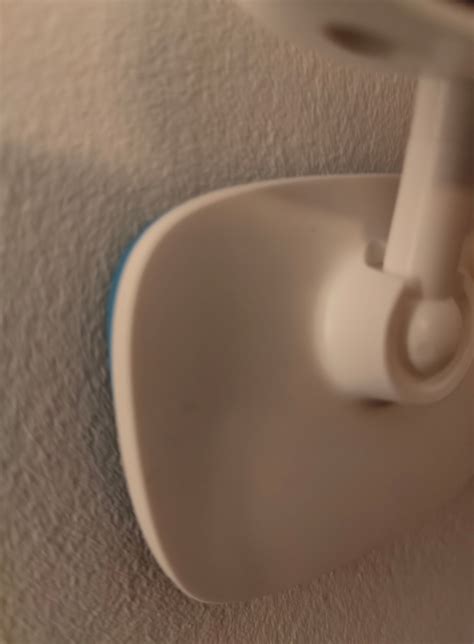 Tapo C60 Holder - Renter Friendly Mount by MickNeedsToPrint | Download ...
