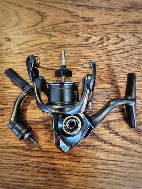 Shimano Soare XR C2000SSPG Reel, Sports Equipment, Fishing on Carousell