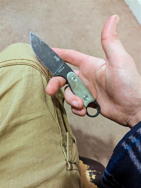 Nice little Izula : r/FixedBladeEdc