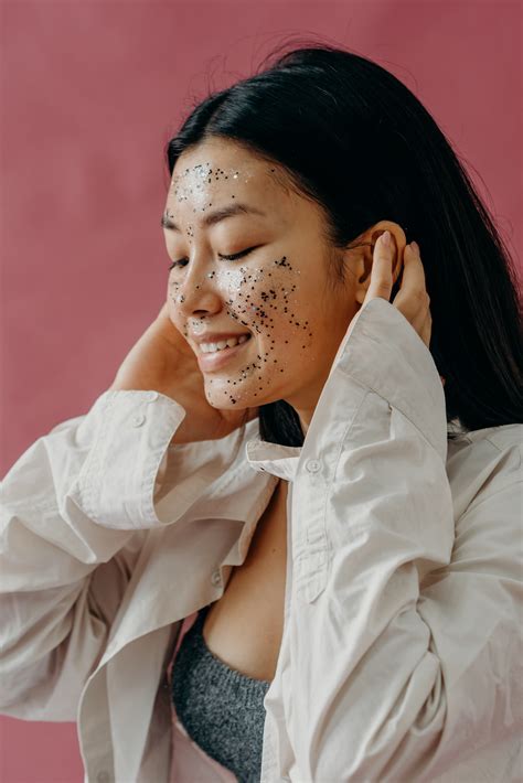 Sheet Mask Photos, Download The BEST Free Sheet Mask Stock Photos & HD ...