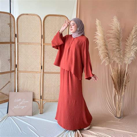 Bellina Set, Women's Fashion, Muslimah Fashion, Tops on Carousell