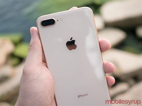 iPhone 8 and 8 Plus Review: Iteration that holds its own