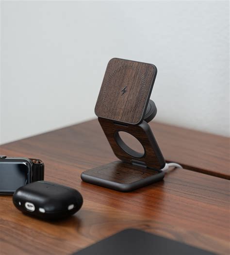 KUXIU X40 Pro Wood Grain 3-In-1 Foldable Magnetic Wireless Charging St