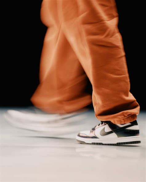 Nike. Just Do It. Nike BG