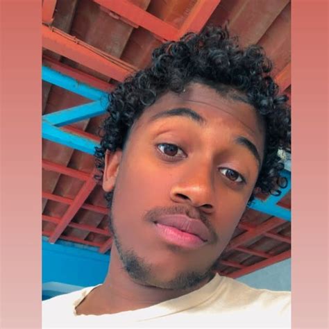 I S L A N D B O Y 🇨🇻 (@jardel_lopes96) • Threads, Say more