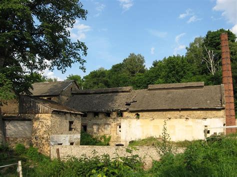 Doły Biskupie - Dawna fabryka tektury "Witulin"