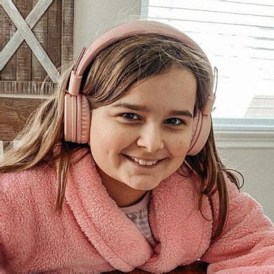 Who is Maddy JKrew? Bio, Age, Parents, Net Worth, Relationship
