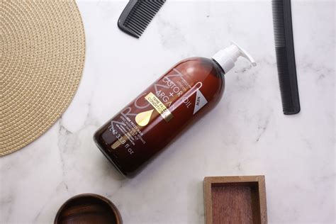Castor Oil and Argan Tame Frizz Conditioner, 1L / 33.8 fl oz - Two ...