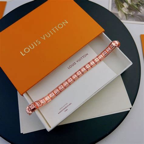 Louis Vuitton Браслет - купить с доставкой по выгодным ценам в интернет ...