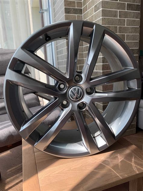 Оригинальные диски VW ( за пол. рыночной цены): 10 000 грн. - Диски ...