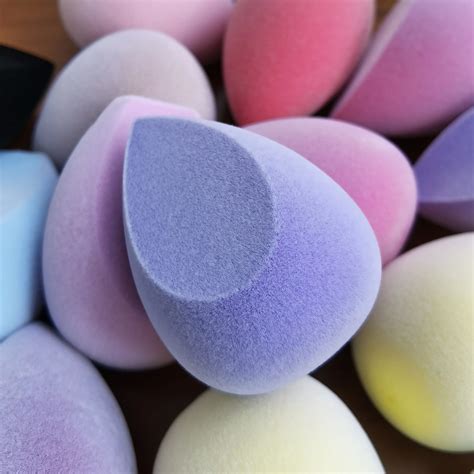 2020 Makeup Trends Wholesale Microfiber Sponge Makeup Cosmetic Blender ...