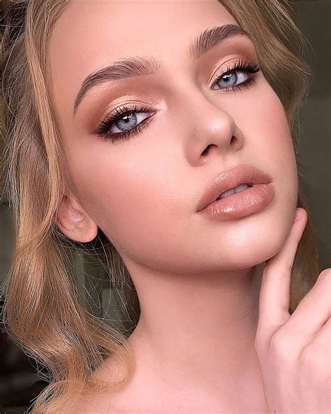 Визажист Челябинск Москва 💄 Анастасия Морозова on Instagram: "Макияж с ...