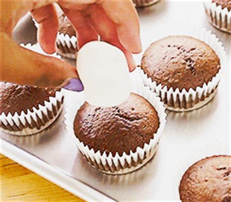 Кавайняшка и вкусняшки: Приготовление кексов - YouLoveIt.ru