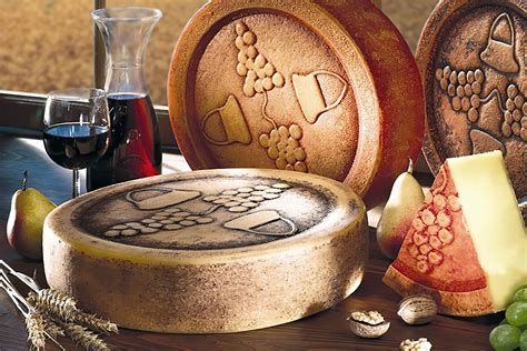 Фьор делле Альпи (Fior delle Alpi) — состав, калорийность сыра, польза ...