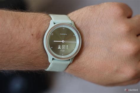 Garmin Vivomove Sport smartwatch review: Best of both worlds