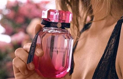 Виктория Сикрет Бомбшелл (Bombshell Victoria Secret) — духи, описание ...