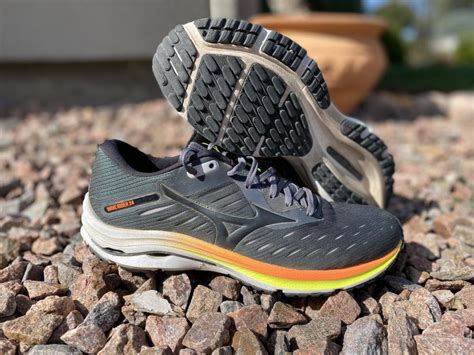 Mizuno Wave Rider 24 - Recensione Scarpe Running - Running Shoes Guru ...