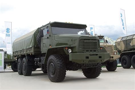 Торнадо в Кубинке — Авторевю