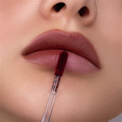 Тинт для губ `LUXVISAGE` LIP TINT AQUA GEL HYALURON COMPLEX с ...
