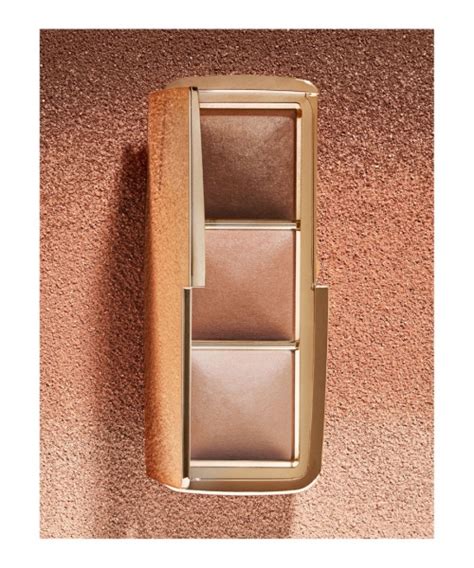 Hourglass Палетка светоотражающих пудр Ambient Lighting Palette Volume II