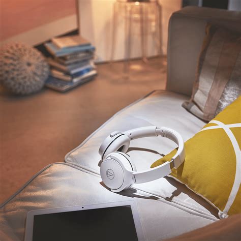 ATH-S220BT Wireless Headphones | Audio-Technica | Audio-Technica